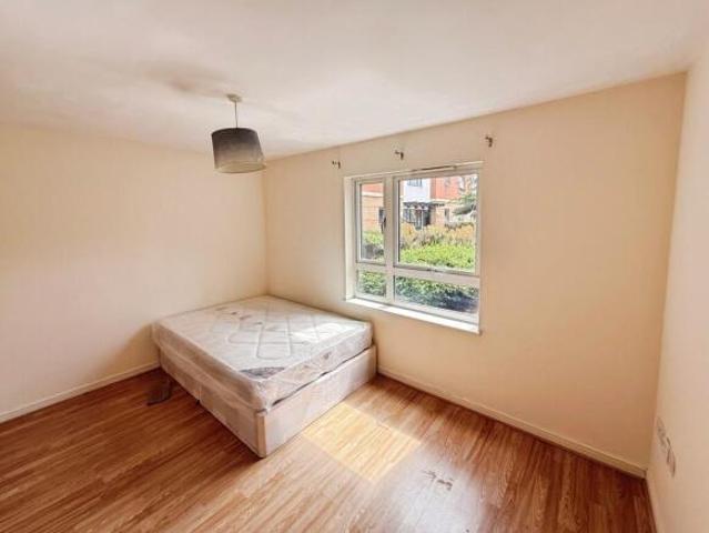 2 bedroom flat for rent in West Cotton Close, Northampton, Northamptonshire, NN4