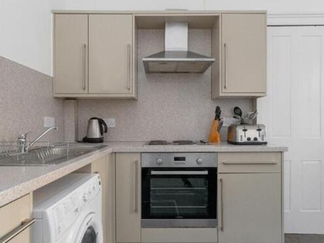 2 Bedroom Flat For Rent In West End, Edinburgh