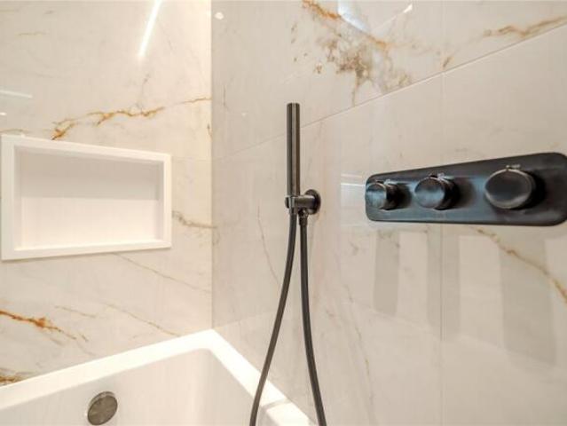 2 bedroom flat for rent in West End Lane, West Hampstead, NW6