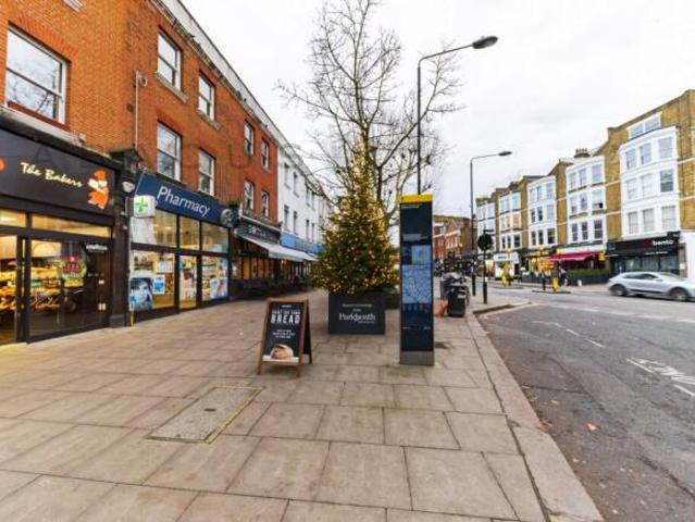2 bedroom flat for rent in West End Lane, West Hampstead, NW6