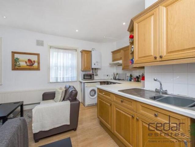 2 bedroom flat for rent in West End Lane, West Hampstead NW6