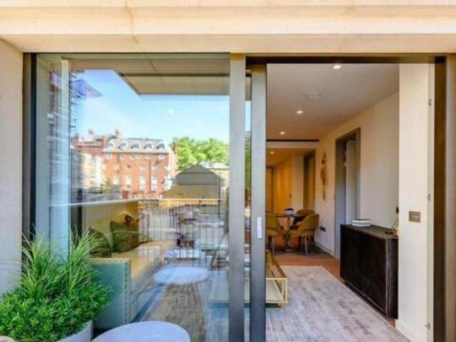 2 Bedroom Flat For Rent In West End Street