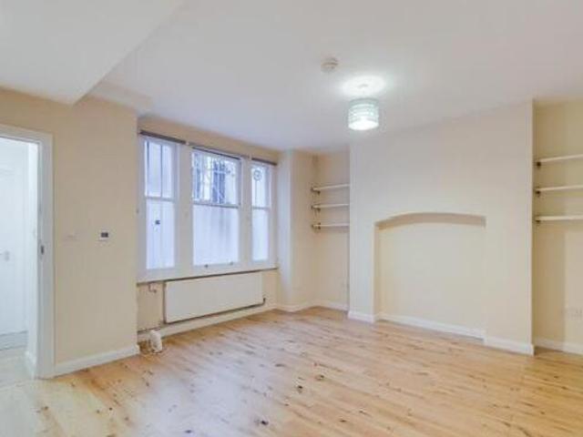2 Bedroom Flat For Rent In West Kensington