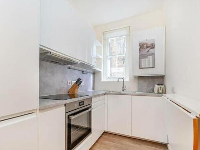 2 Bedroom Flat For Rent In West Kensington, London