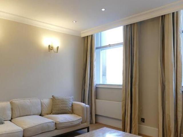 2 Bedroom Flat For Rent In West Yorkshire, Uk