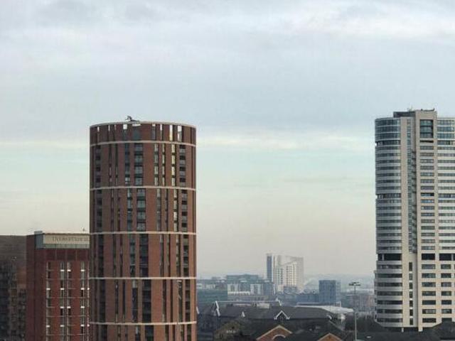 2 Bedroom Flat For Rent In West Yorkshire, Uk