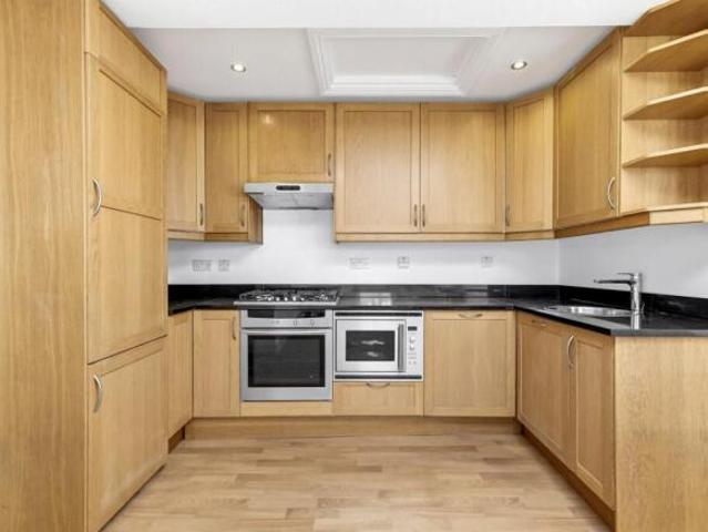 2 bedroom flat for rent in Westbourne Grove, Notting Hill, W2