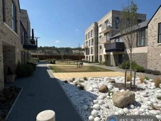 2 bedroom flat for rent in Western Cross, Swanscombe, DA10