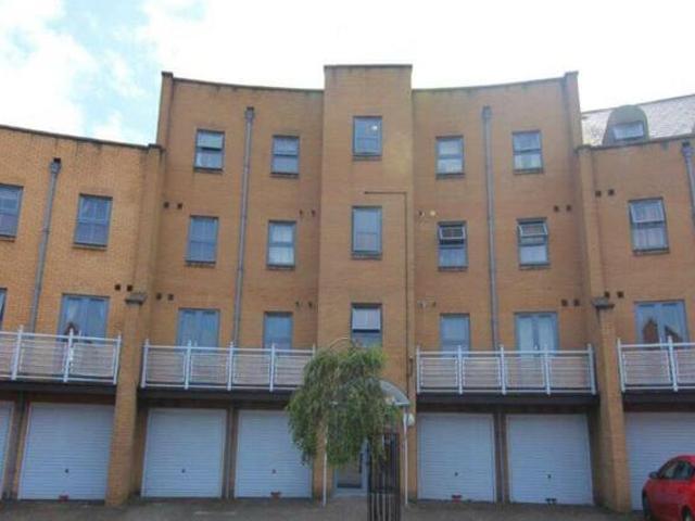 2 Bedroom Flat For Rent In Weston Village