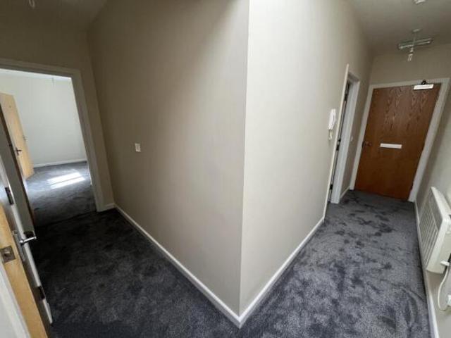 2 bedroom flat for rent in Westover Road, Bournemouth, BH1
