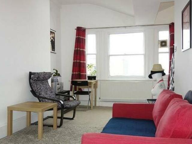 2 bedroom flat for rent in Westow Hill Crystal Palace SE19