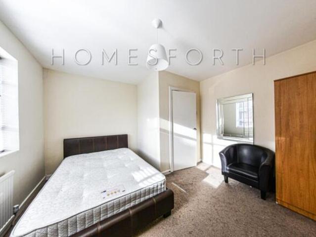 2 bedroom flat for rent in Westly Court, Dartmouth Road, Willesden Green, NW2