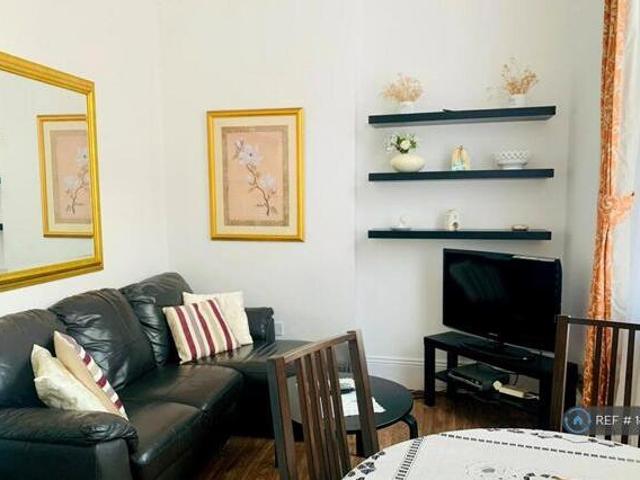 2 Bedroom Flat For Rent In Westminster
