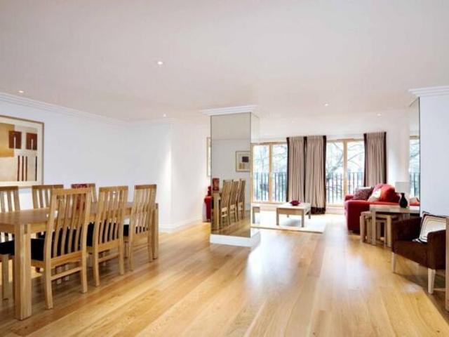 2 bedroom flat for rent in Westminster Green, SW1P