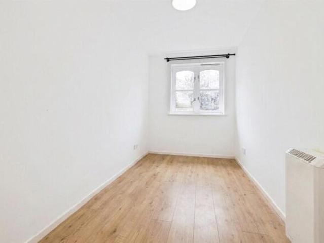 2 bedroom flat for rent in Westminster House, Watford, WD24 4RJ, WD24
