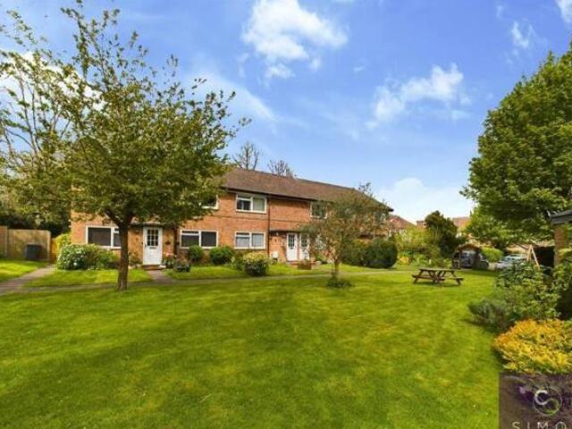 2 Bedroom Flat For Rent In Whetstone