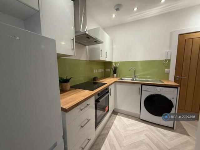 2 bedroom flat for rent in Wheat St, Leicester, LE1