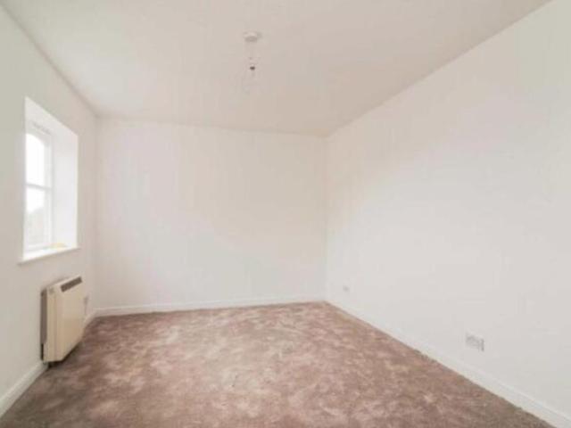2 bedroom flat for rent in Wheat Sheaf Close, Canary Wharf, E14