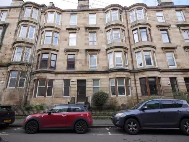 2 bedroom flat for rent in White Street, Glasgow, G11