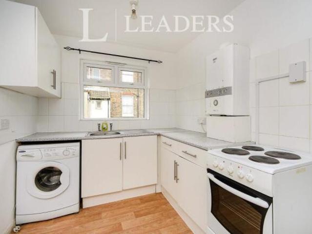 2 bedroom flat for rent in Whitehawk Road, Brighton, East Sussex, BN2
