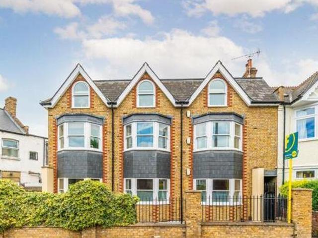 2 Bedroom Flat For Rent In Wimbledon, London