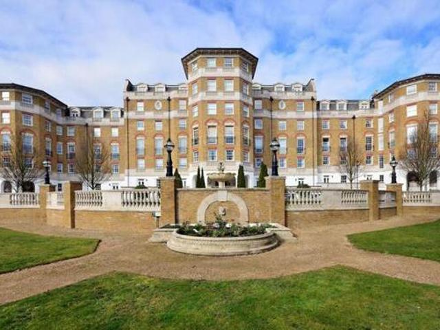 2 Bedroom Flat For Rent In Wimbledon, London