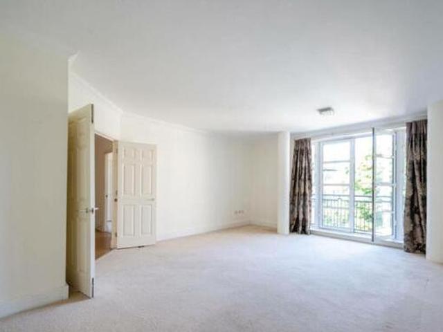 2 Bedroom Flat For Rent In Wimbledon, London