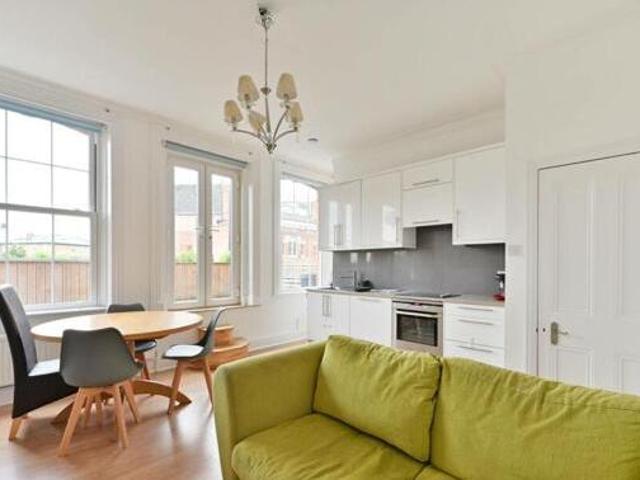 2 Bedroom Flat For Rent In Wimbledon, London