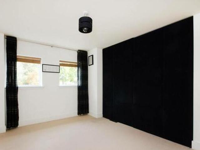 2 Bedroom Flat For Rent In Wimbledon Village, London