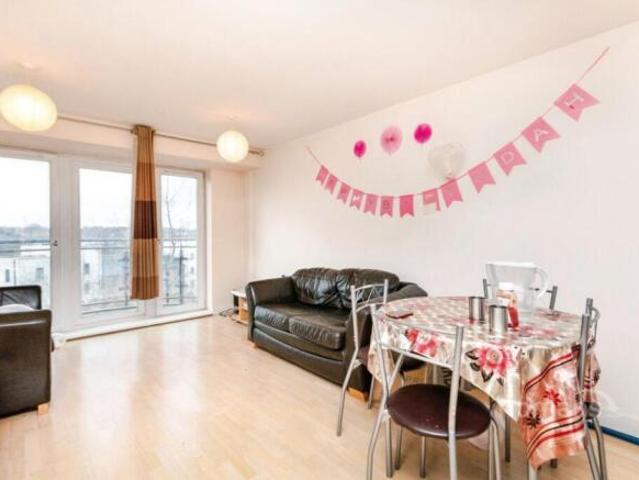 2 bedroom flat for rent in, Winterthur Way, Basingstoke, RG21