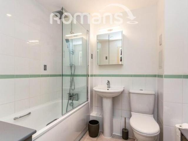 2 bedroom flat for rent in Winterthur Way, Basingstoke, RG21