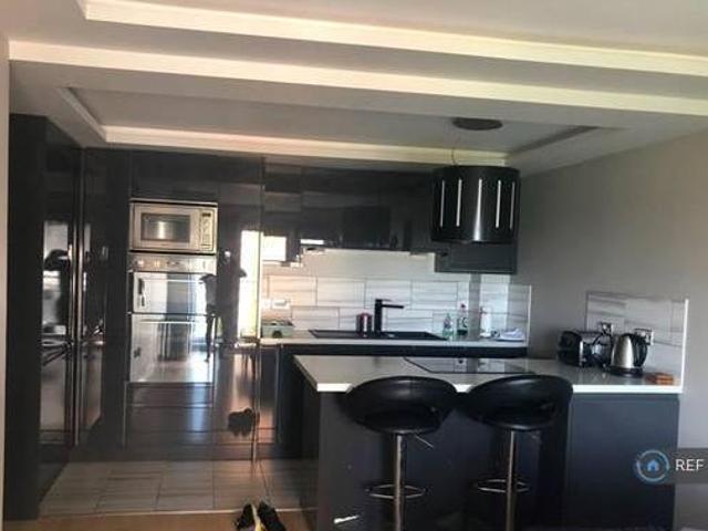 2 bedroom flat for rent in Winterthur Way Basingstoke Station RG21