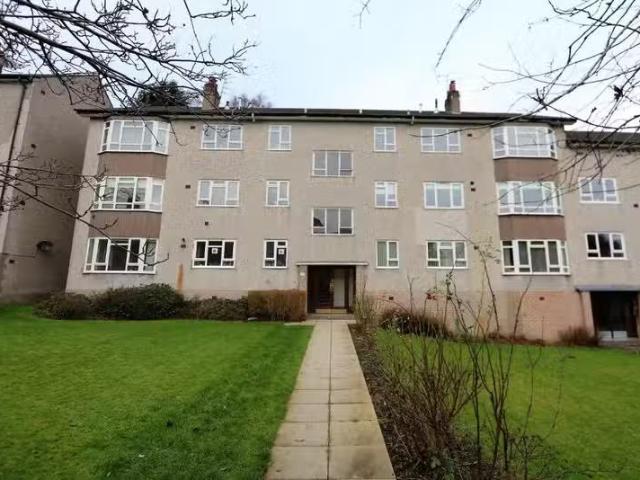 2 bedroom flat for rent in Winton Drive, Glasgow, G12