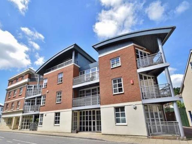 2 bedroom flat for rent in Winchester City Centre SO23