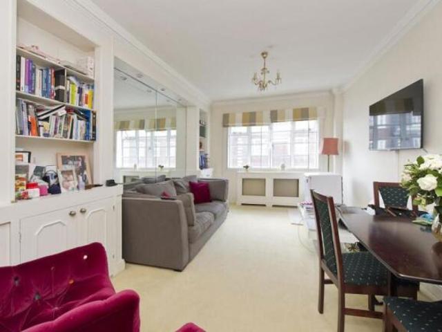2 bedroom flat for rent in Winchester Court, Kensington, W8