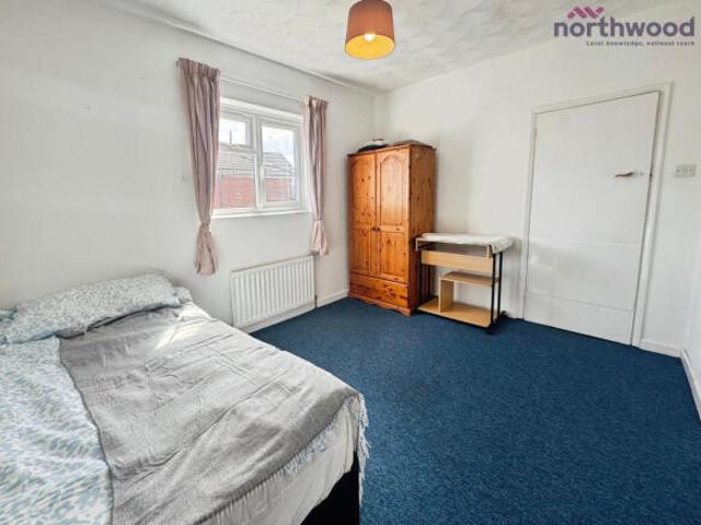 2 bedroom flat for rent in Winchester Road, Shirley, SO16