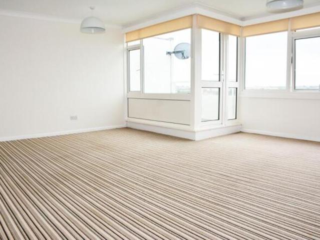 2 bedroom flat for rent in Windsor Court, Victoria Terrace, BS8