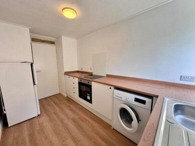 2 bedroom flat for rent in Windsor House, Mapperley Park, NG3