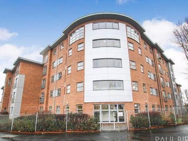 2 bedroom flat for rent in Windsor House Mauldeth Road West Chorlton Manchester M21
