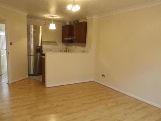 2 Bedroom Flat For Rent In Windsor Quay