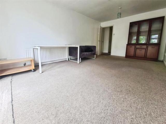 2 bedroom flat for rent in Winn Road, Southampton, Hampshire, SO17