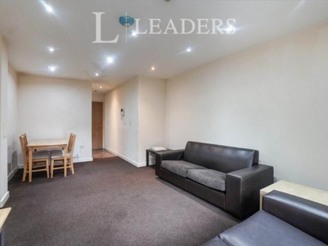 2 bedroom flat for rent in Wilbraham Road, Fallowfield, M14