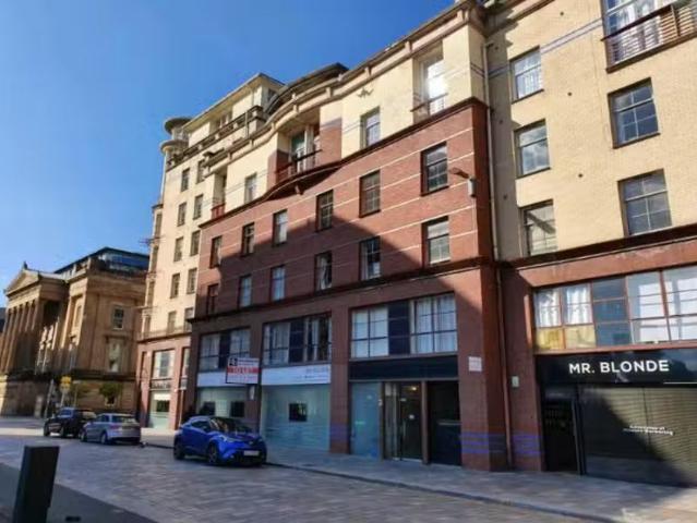 2 bedroom flat for rent in Wilson Street, City Centre, Glasgow.