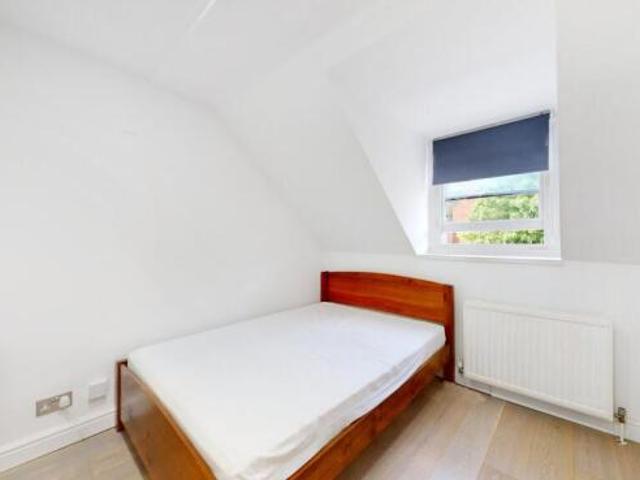 2 bedroom flat for rent in Woodchurch Road, London, NW6