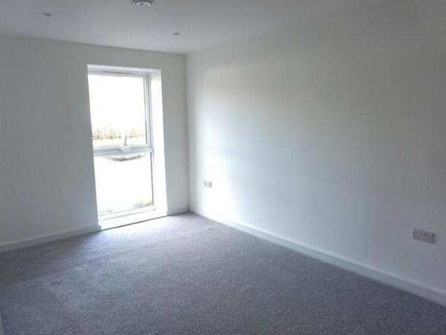 2 bedroom flat for rent in Woodborough Road, Nottingham, NG3