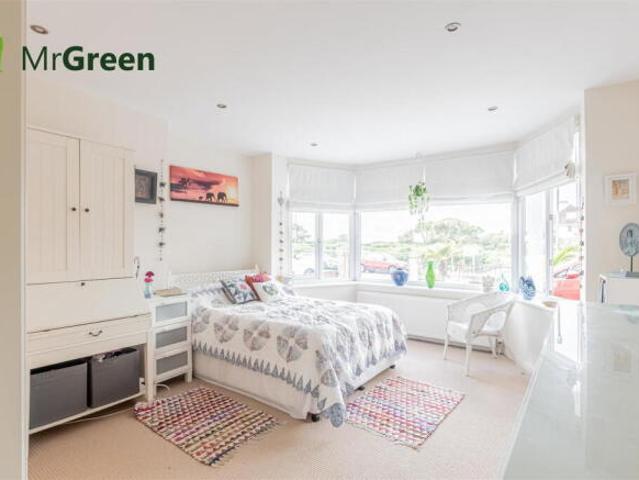 2 bedroom flat for rent in Woodland Avenue, Bournemouth, BH5 2DJ, BH5