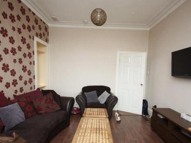 2 Bedroom Flat For Rent In Woodside, Aberdeen