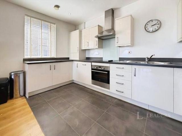 2 bedroom flat for rent in Woodpecker Way, Trumpington, CB2