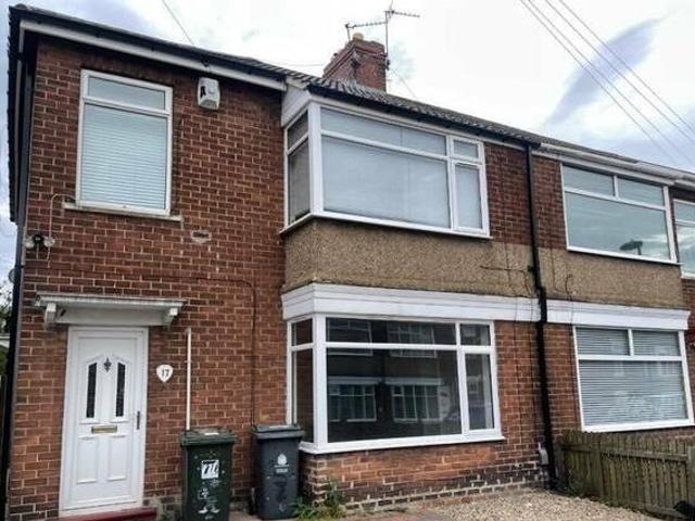 2 bedroom flat for rent in Wooler Avenue North Shields NE29 7BD NE29