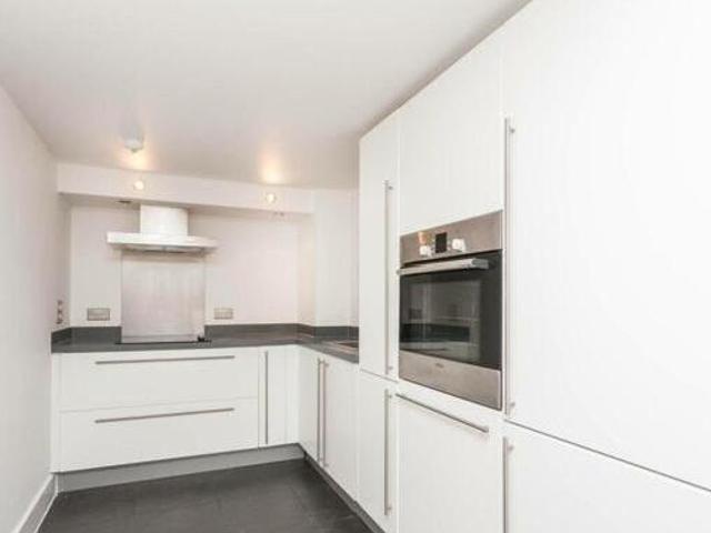 2 Bedroom Flat For Rent In Woolwich, London